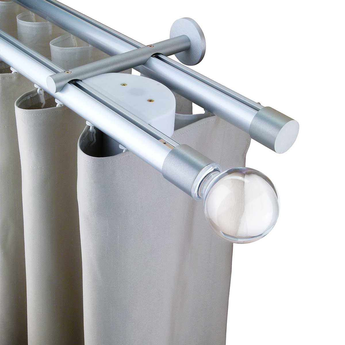 Discovering Innovation and Excellence Window Decorations: The R+T Exhi ...